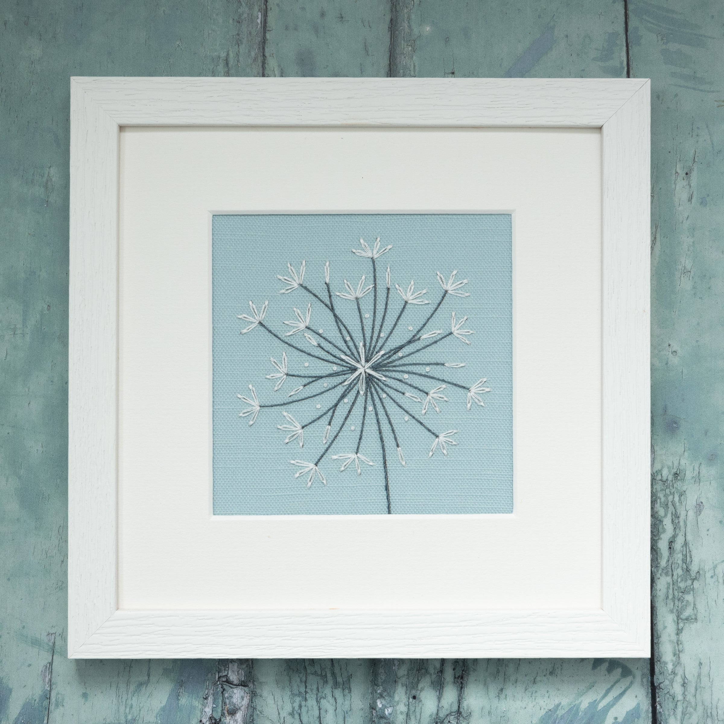 Wild Garlic Kit (Duck Egg) – Jo Butcher Embroidery Artist